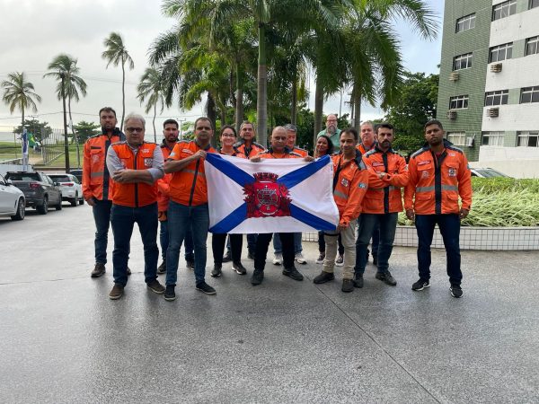 Agentes da Defesa Civil retornam ao Rio após três dias de ajuda ...