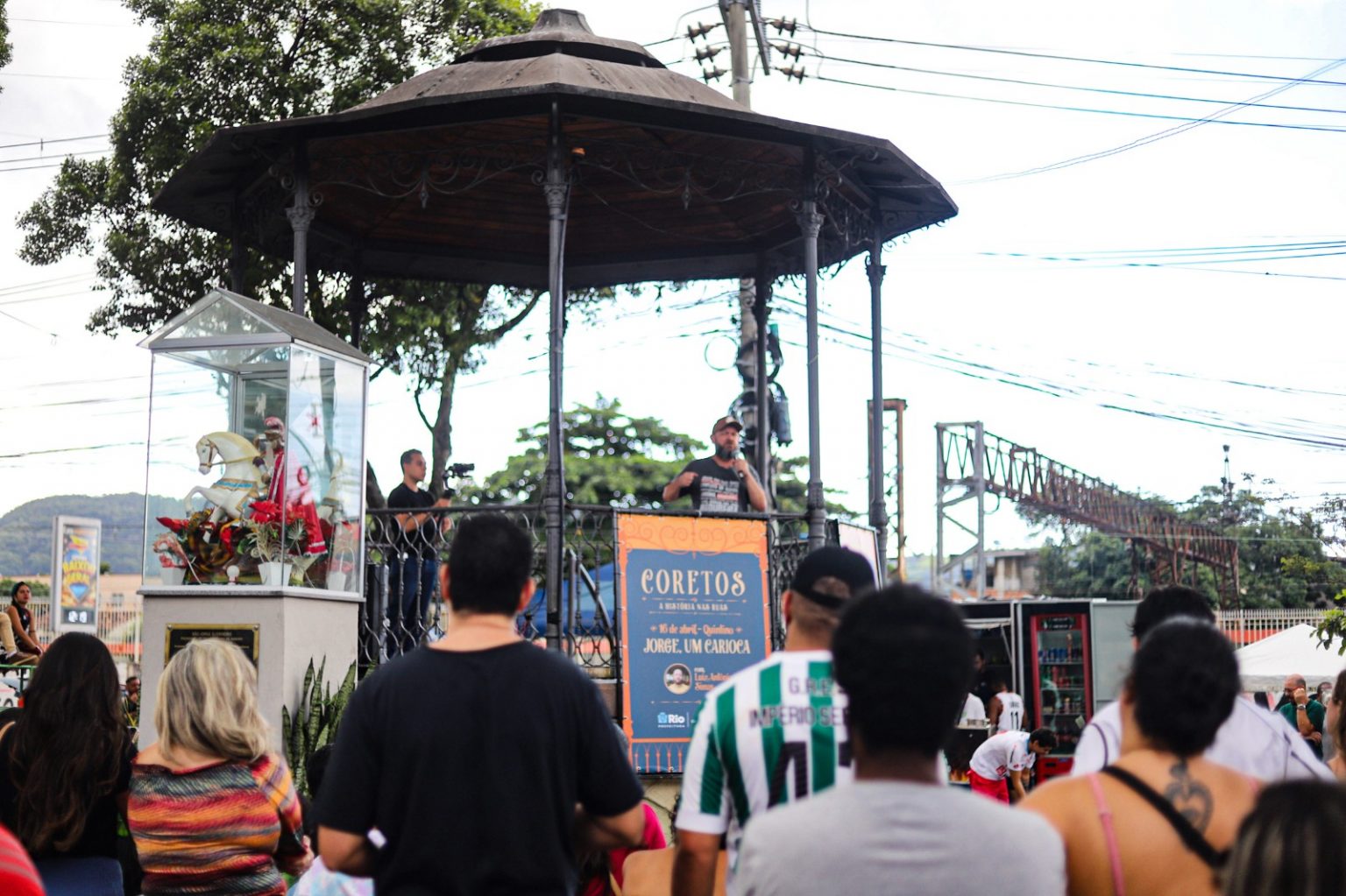 Projeto com aulas públicas resgata o encanto dos coretos e a memória do ...