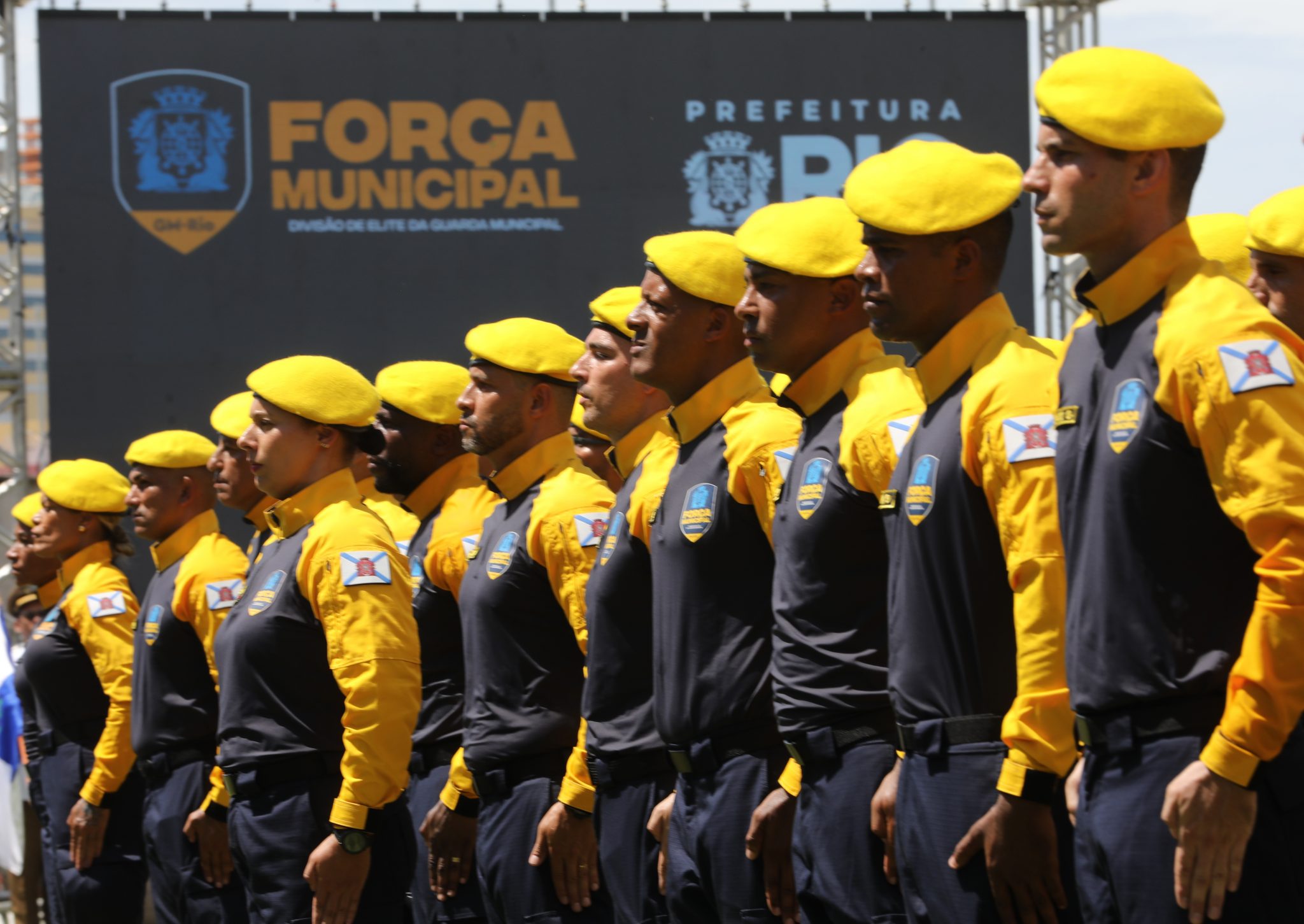 Elite Division of the Municipal Guard - Municipal Force trains the ...